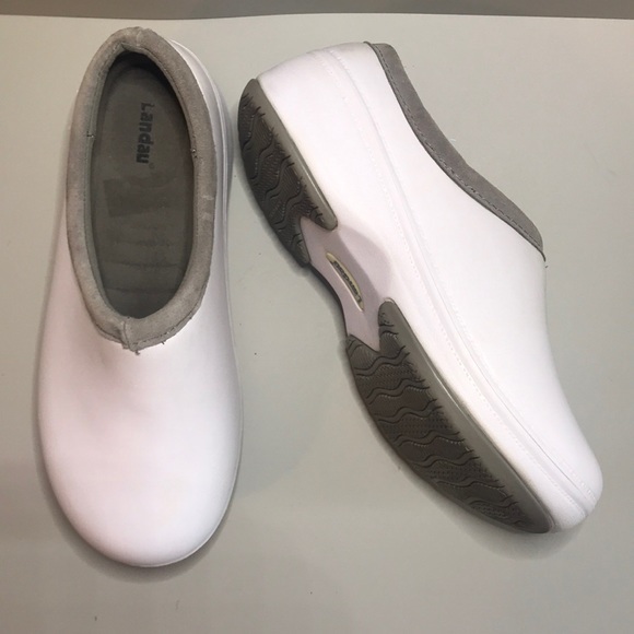 Landau | Shoes | Landau Footwear Clogs Comfort High Wedge Heel | Poshmark